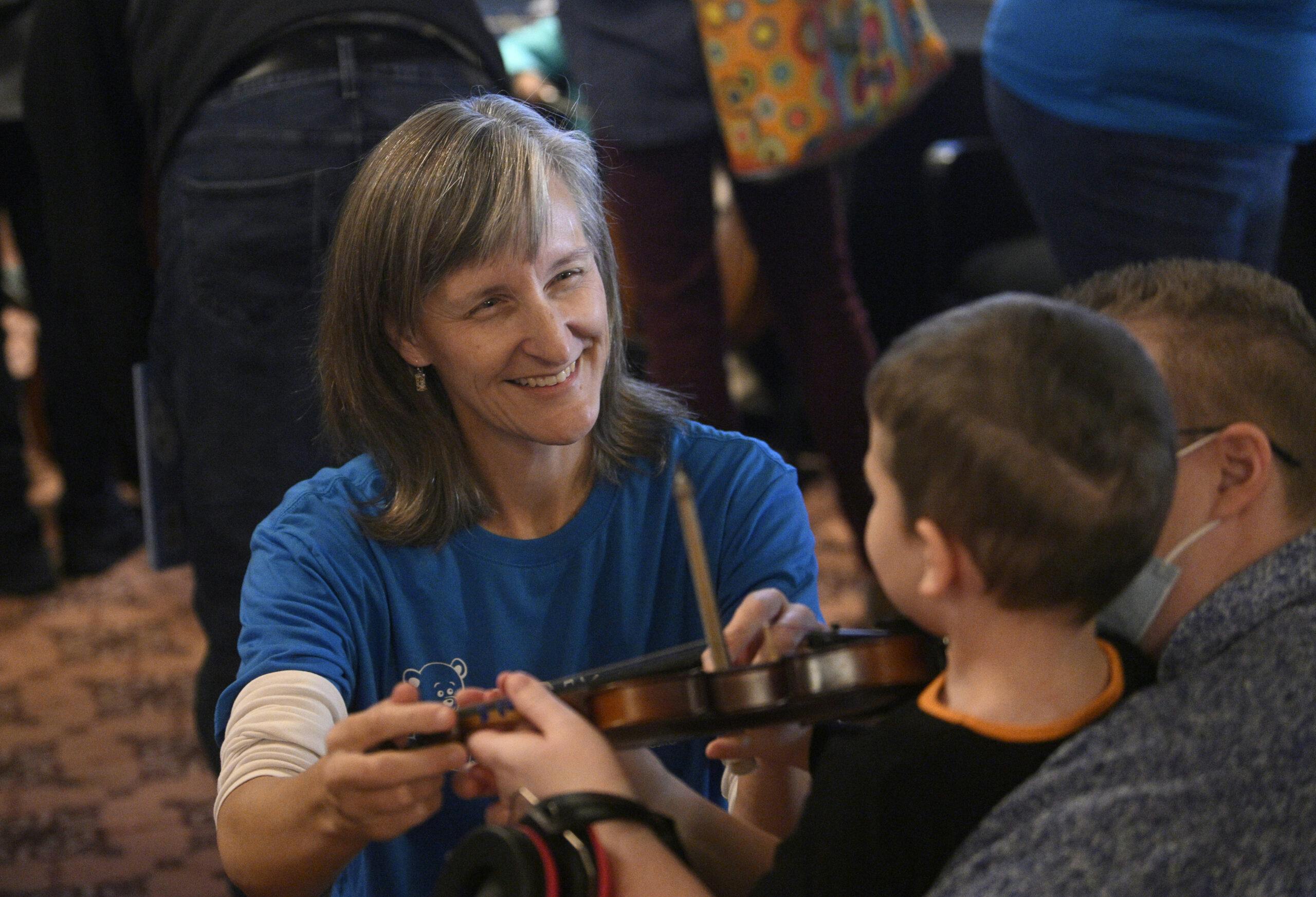 Indianapolis Symphony Orchestra announces 2023-24 Teddy Bear Concert ...